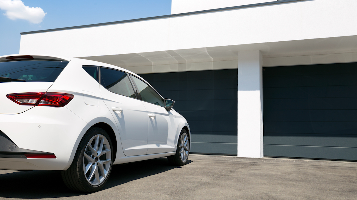 How to maintain your car when it's not being used | RAC WA